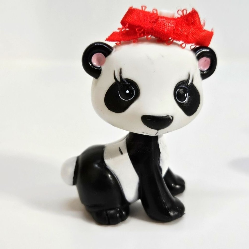 Yummi-Land Candy Pop Girls - Ruby Red Licorice Brush & Fifi Fortune ...