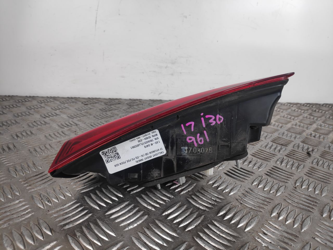 HYUNDAI I30 PD,PDE,PDEN 16-23 TAILLIGHT (RIGHT INNER) 92404-G30 | eBay