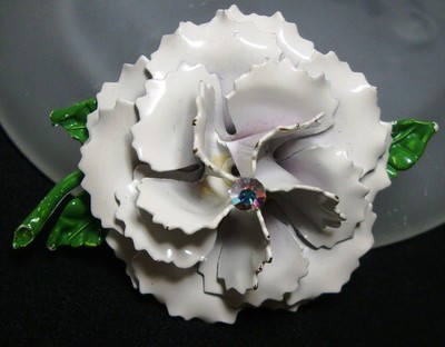 Green Carnation Flower Pin
