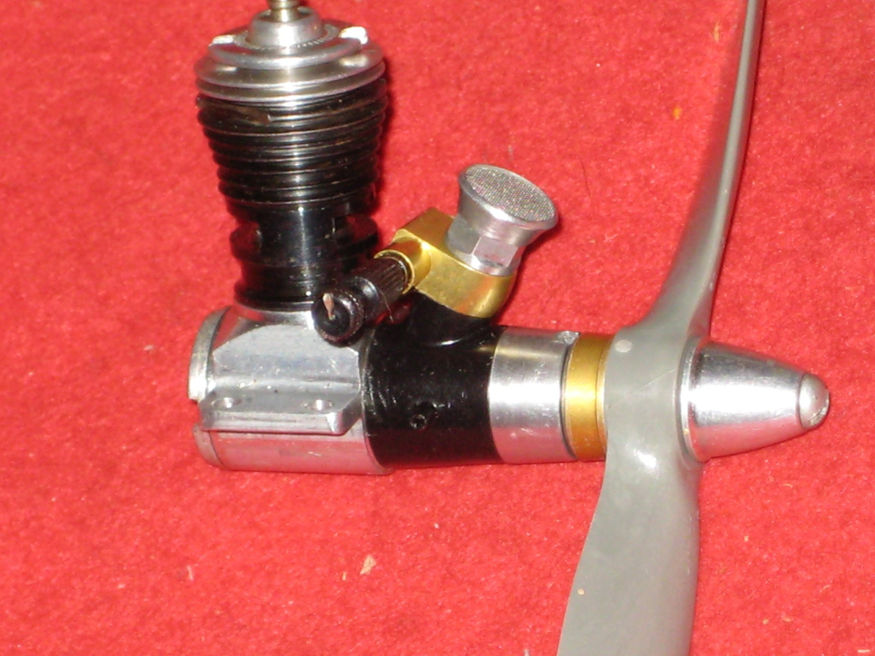 EX VINTAGE COX TEE DEE 049 .049 CONTEST GLOW MODEL AIRPLANE ENGINE ...