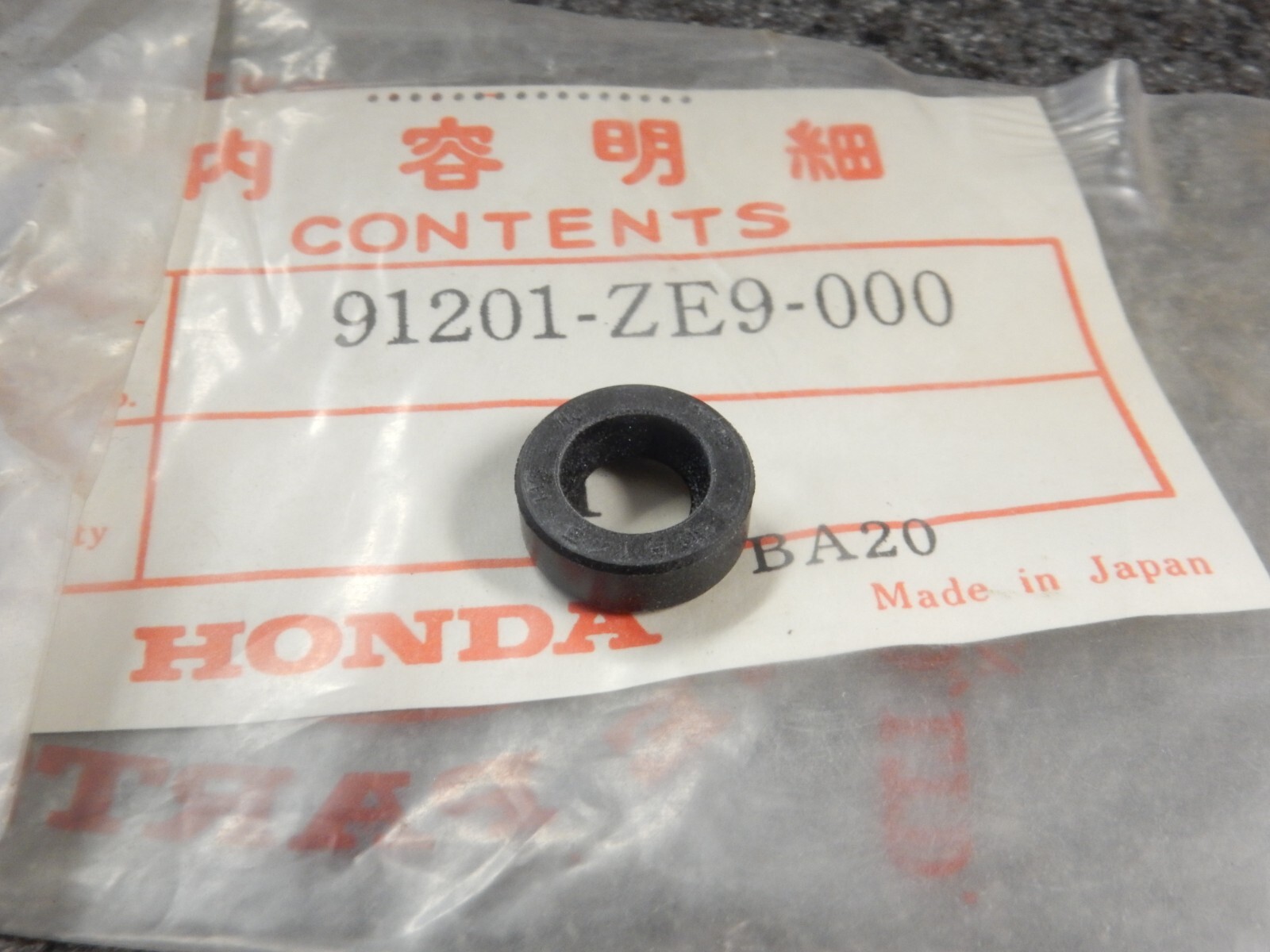 NOS Honda 18X14X5 Oil Seal GXV270 91201-ZE9-000 | eBay