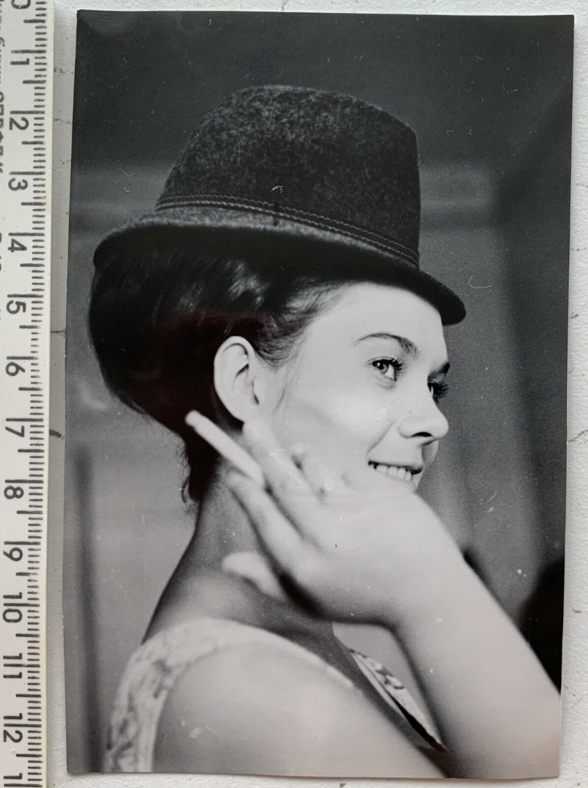 60s Pretty Young Woman Smoking Girl Smoke Fashion Vintage Photo ...