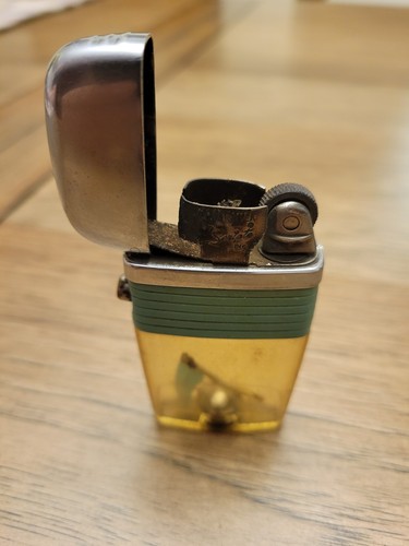 Vintage Scripto Vu Lighter FLY FISH HOOK Green UNTESTED Flint Sparks | eBay