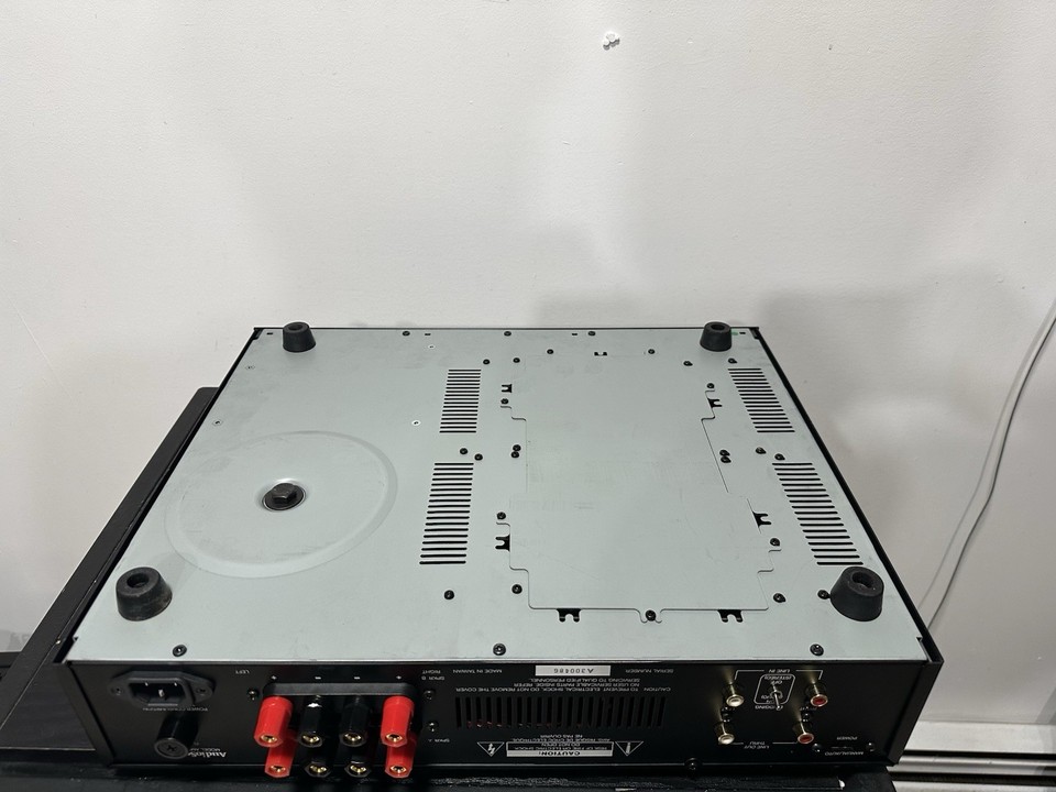 AudioSource Model AMP Three 150 WPC 400W Bridged Stereo Power Amplifier ...