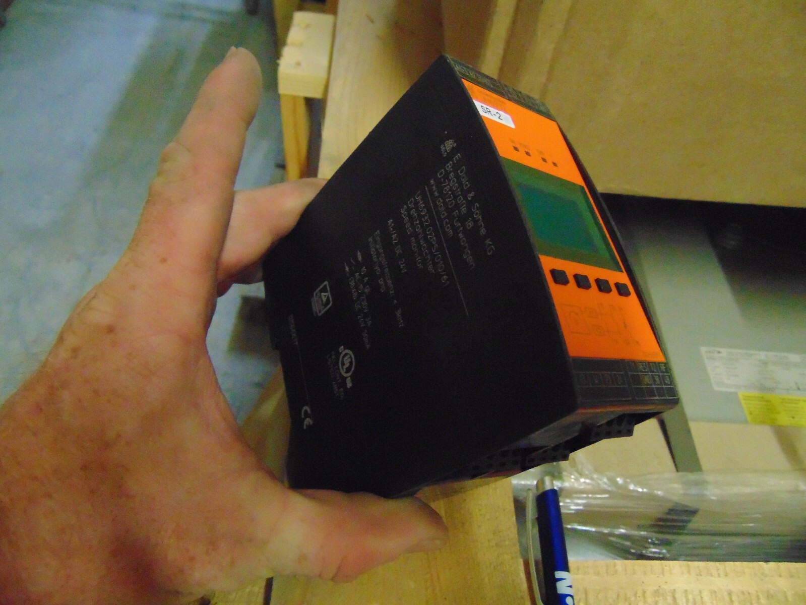 Dold SafeMaster Speed + Standstill Monitor Safety Relay #UH 6932-02PS ...