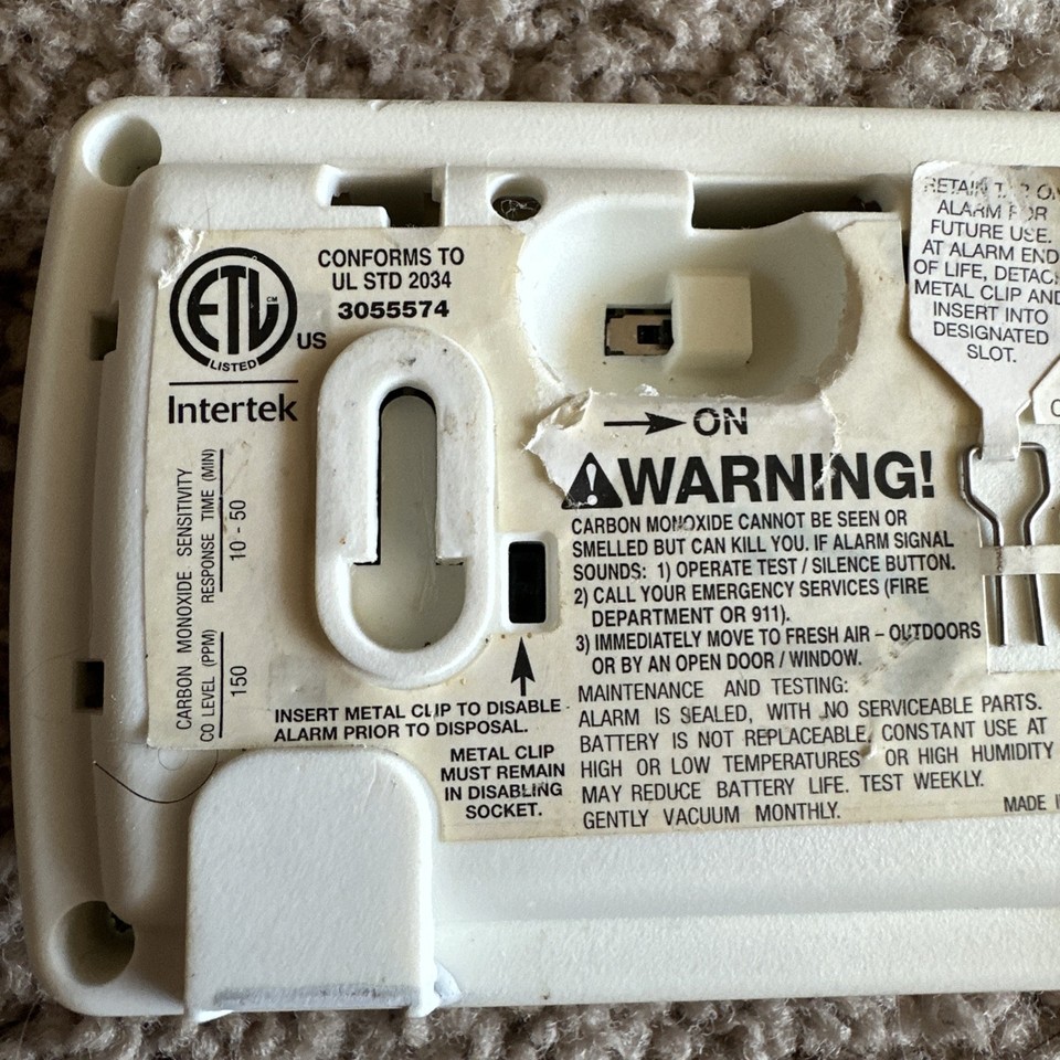 First Alert CO1210 Multi-Function Digital Dispaly Carbon Monoxide ...