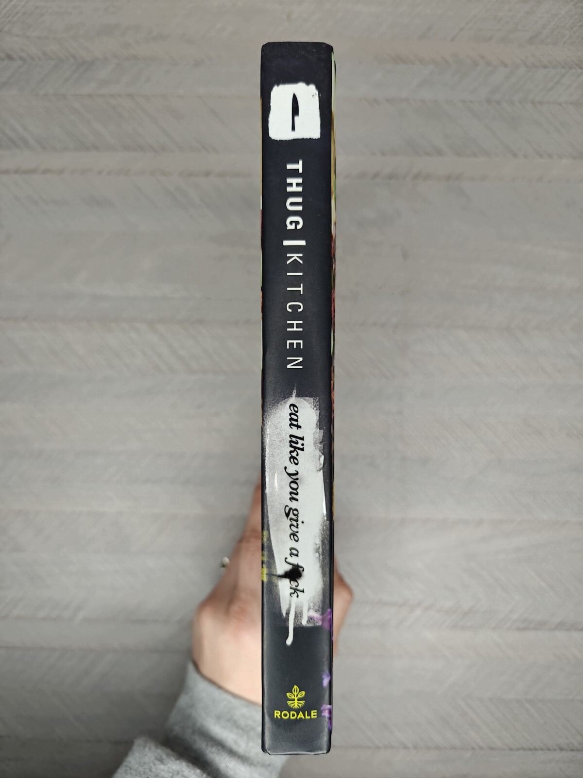 Thug Kitchen: The Official Cookbook: Eat Like You Give a F*ck by Thug ...