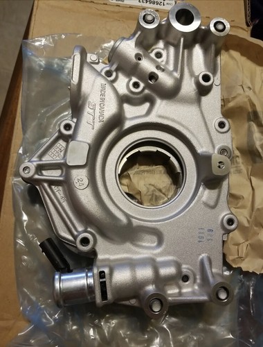 GM OEM OIL PUMP 12686433 ONE | eBay