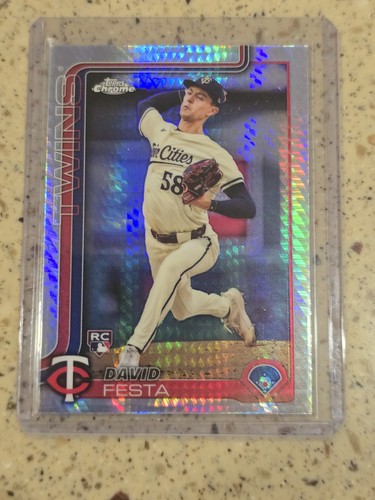 2025 Topps Chrome Prism Refractor David Festa #156 | eBay