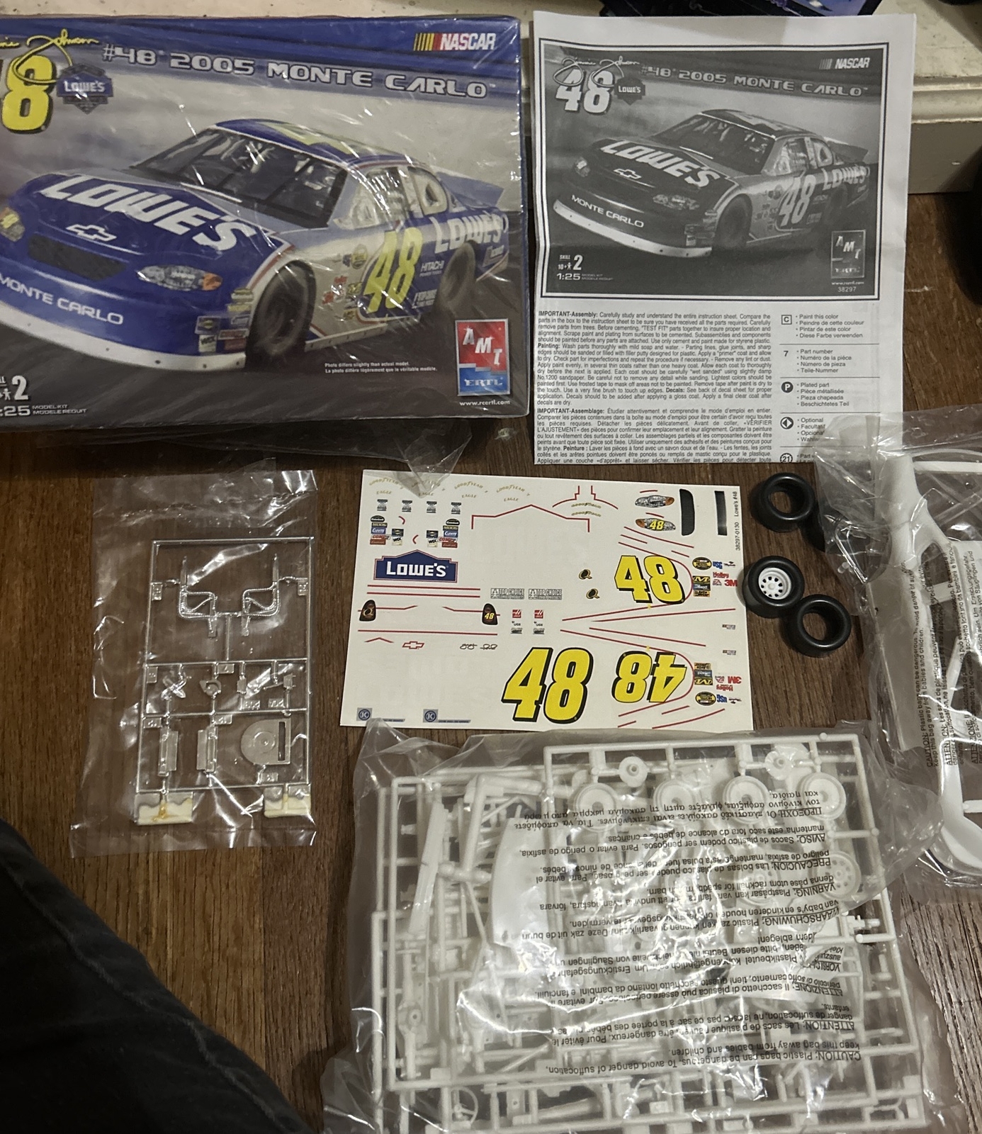 2005 Amt Ertl JIMMIE JOHNSON #48 Lowe’s Monte Carlo 1/25 Scale Nascar ...