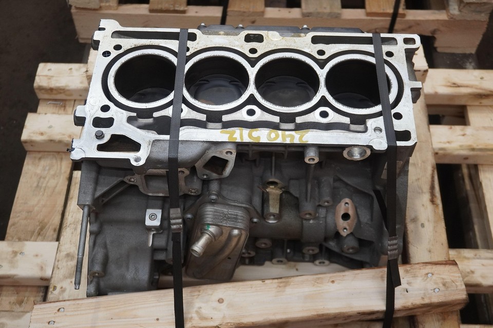 2.0l I4 Turbo Phev Engine Short Block Oem 68602214aa Jeep Wrangler ...