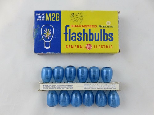 Vintage General Electric Blue M2B Flashbulbs in Original Packaging | eBay