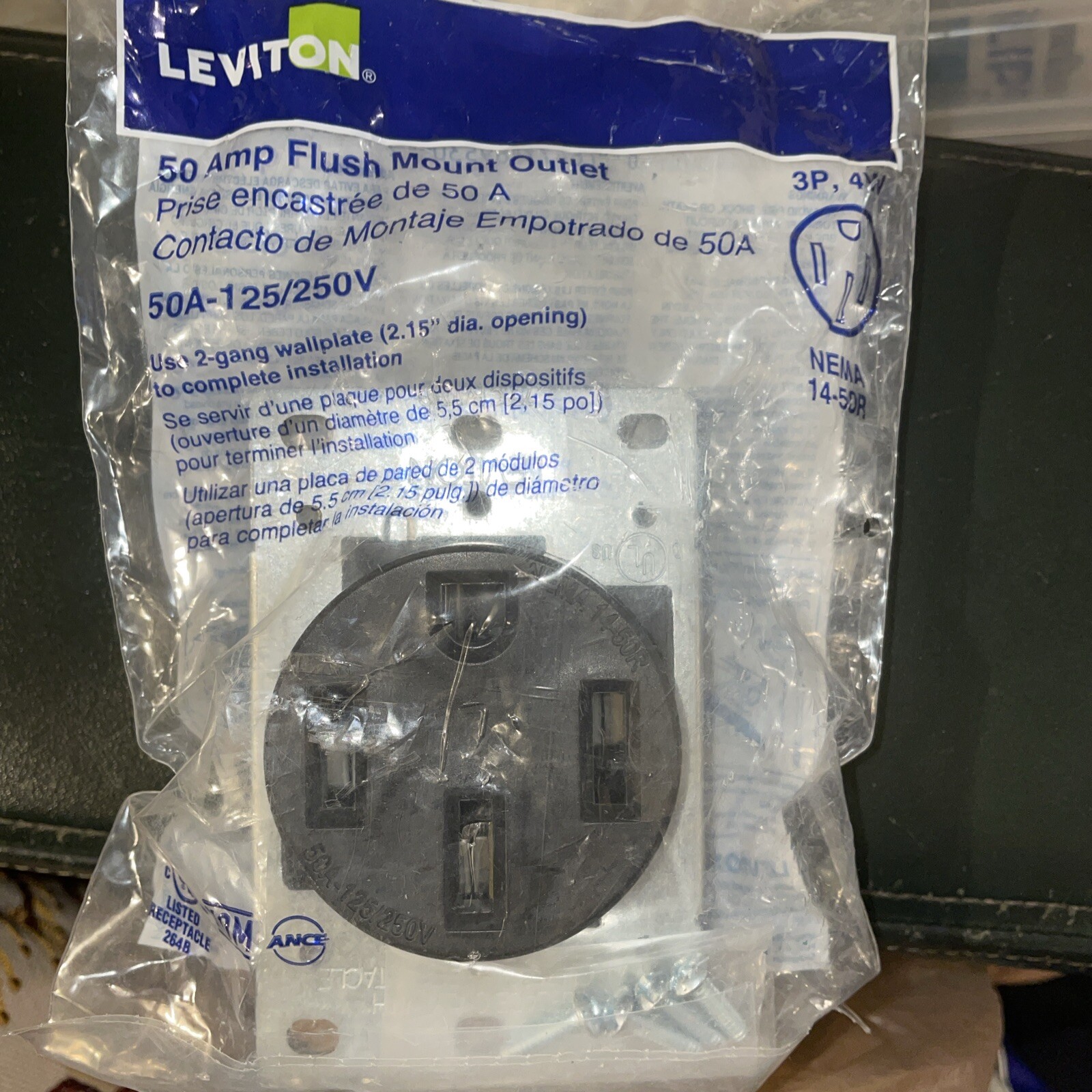 LEVITON 50 A Flush Mount Outlet, #279-500, 3P, 4W,NEMA 14-50R, 125/250V ...