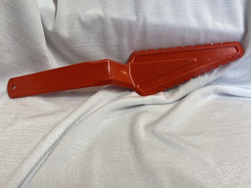 Vintage Tupperware Orange Pie Server 1228-6 serrated edge | eBay