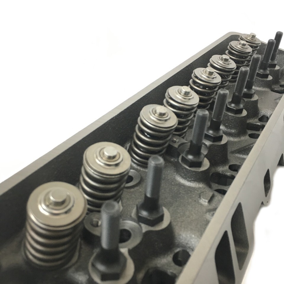 New Chevrolet Chevy GM Marine 5.7L 350 Vortec Cylinder Heads 906 / 062 ...