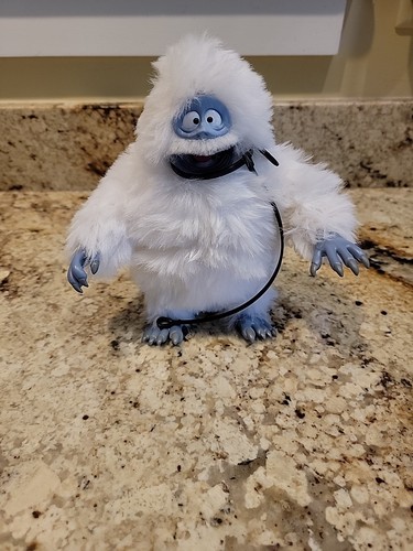 Bumble Abominable Snowman 8" Poseable Figure Playing Mantis Rudolph Co ...
