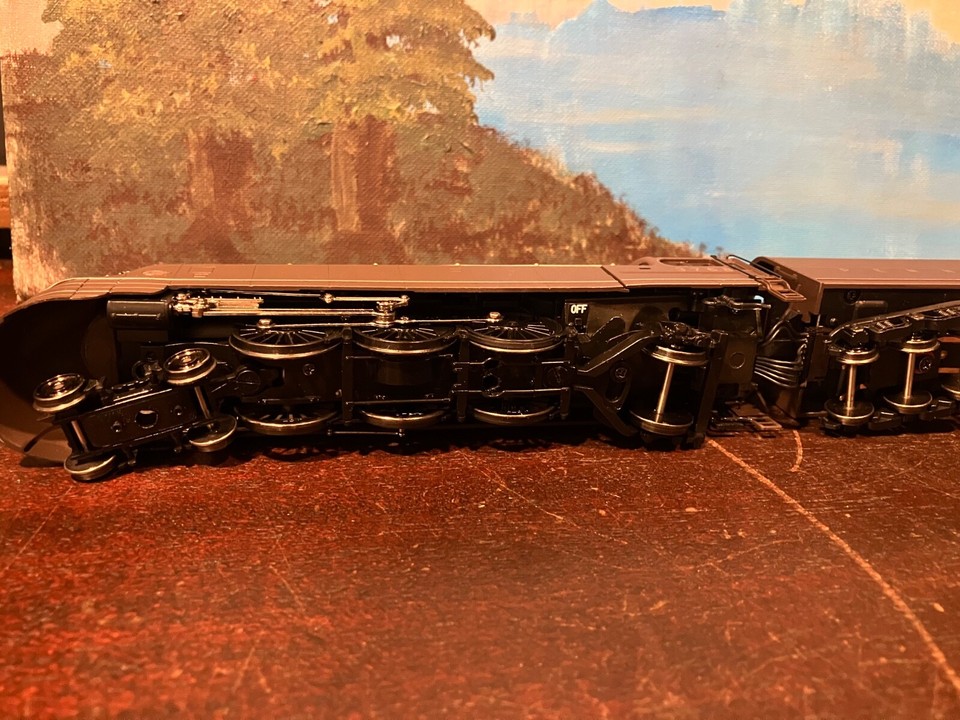 Broadway limited PRR K4 streamlined/ Tuscan | eBay