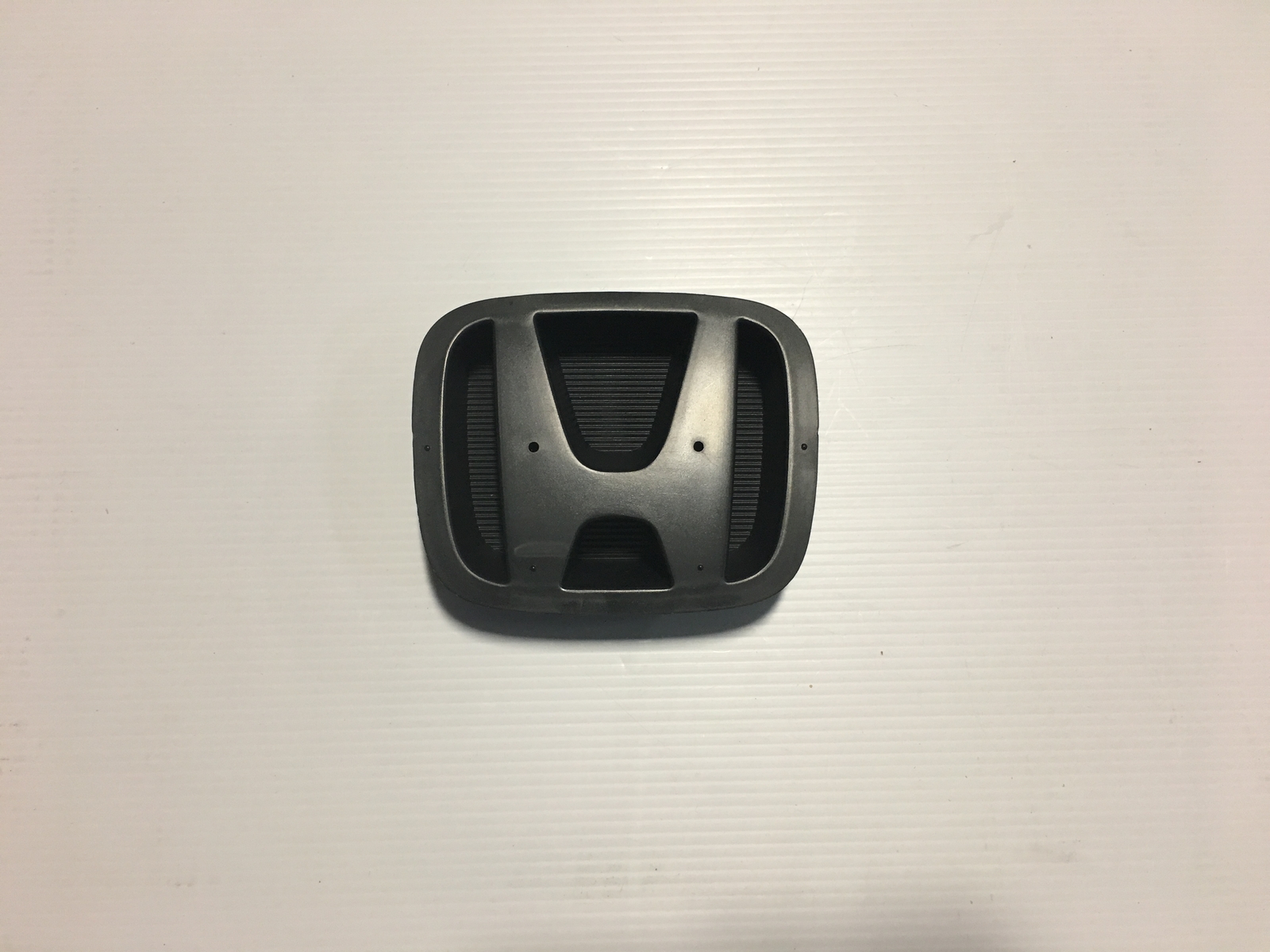 Genuine OEM 71122-SXS-A01 Emblem Mount Plate Front Grille US Built 2010 ...