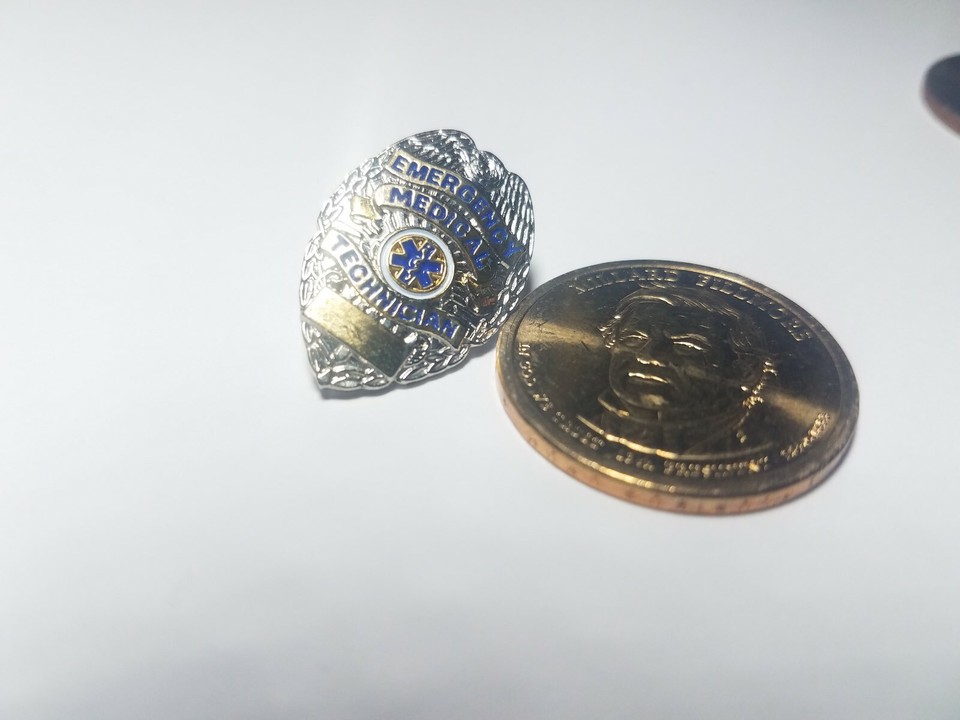 Emergency Medical Technician EMT MINI PIN Lapel Hat Tie Tack EMS ...