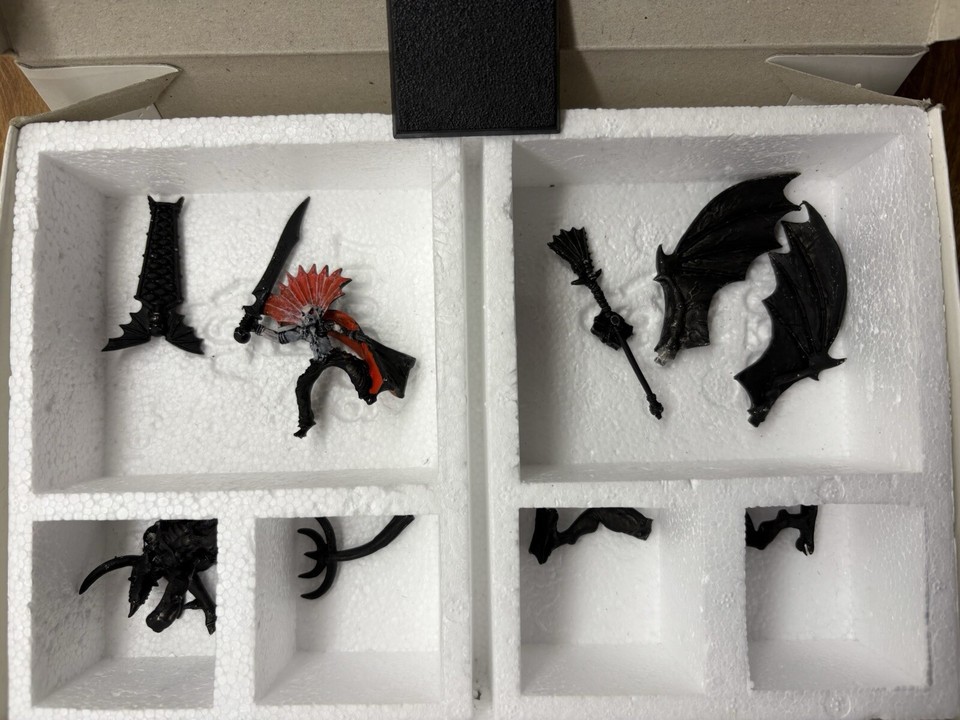 2000 Undead Melkhior on Winged Nightmare Necrarch Vampire Lord Citadel ...