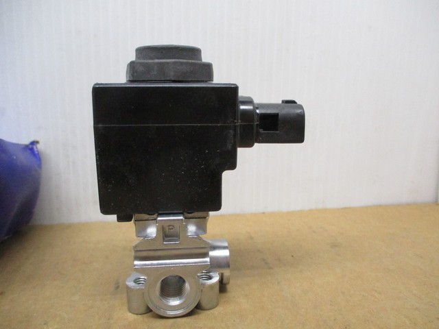 8158342 Volvo Penta Solenoid Valve 8158342 Genuine OEM Part for sale ...