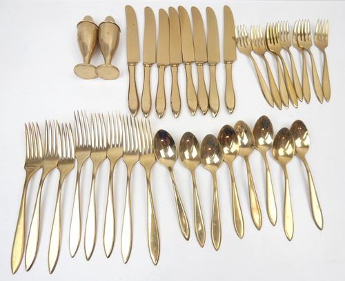 Lot Dirilyte Regal Pattern Gold Finish Flatware 34 Pcs w/ Salt Pepper ...