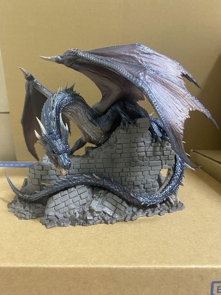 Monster Hunter 20th Anniversary Fatalis Miraboreas Figure Ichiban Kuji ...