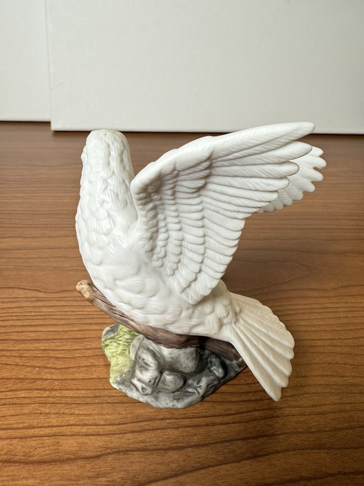 Serene Doves Porcelian Figurines Home Interior with Pink Flowers 14046 ...