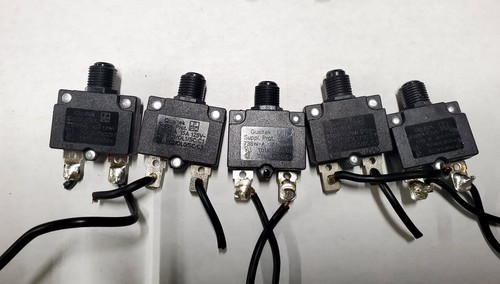 Lot of 5 TC2 0L0 SC:C1 TC1 0L1 SC15 Amp push button circuit breaker ...