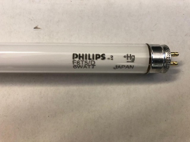 Philips 332429 - F6t5/d Straight T5 Fluorescent Tube Light Bulb for ...