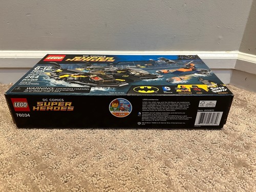 NIB LEGO DC Comics Super Heroes Batboat Harbour Pursuit (76034) - Free ...