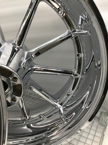 Harley Breakout Softail Wheels SET 2013 -24 Custom Chopper RIMS CHROME ...
