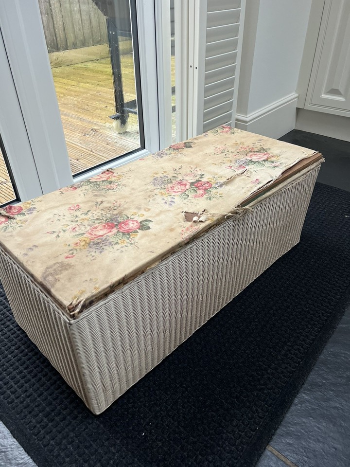 Vintage Lloyd Loom Style Wovem Ottoman Blanket Storage Box Bench Seat ...