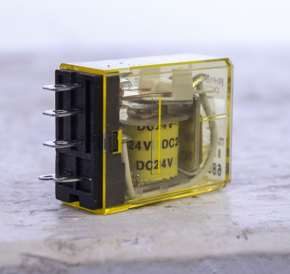 Idec RH1B-UL AC24V Relay 120VAC | eBay