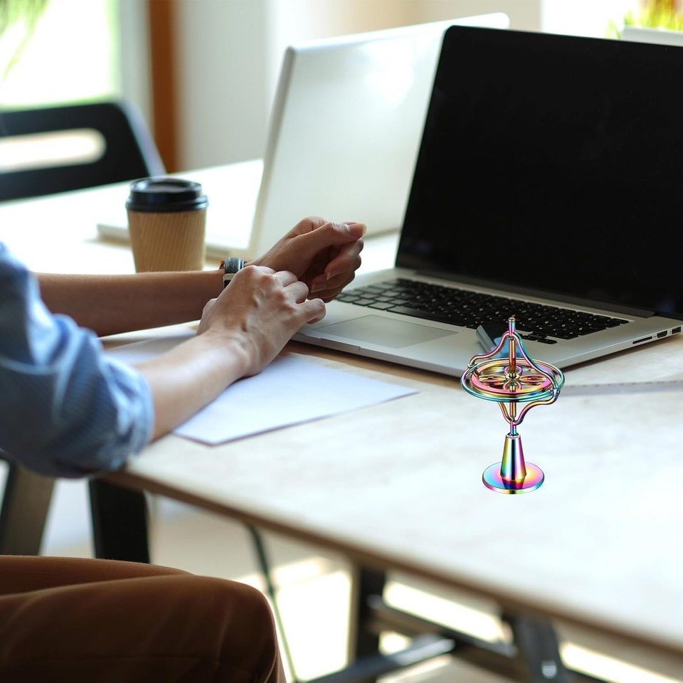 Gyroscope Toy Metal anti Rotating Desk Gyroscope Flying Motion Balance ...