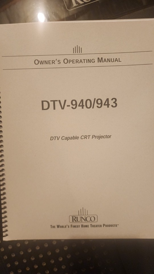 RUNCO DTV-930/4 CRT Projector w/ remote! | eBay