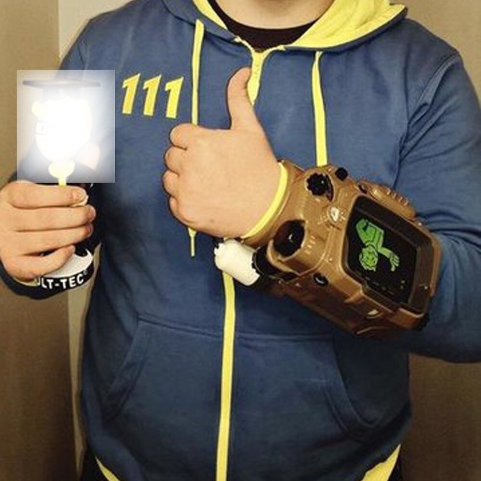 Bethesda Fallout 4 PIP-BOY Model 3000 Mk IV Die-Cast Replica Figure ...