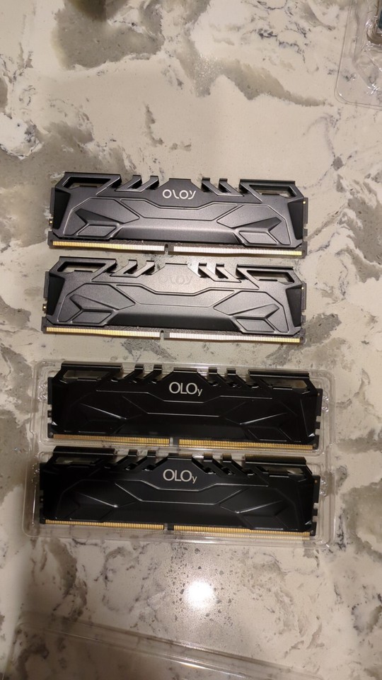 OLOy 32GB 4x8GB DDR4 PC4-2400 Desktop Gaming RAM 3000 MHz | eBay