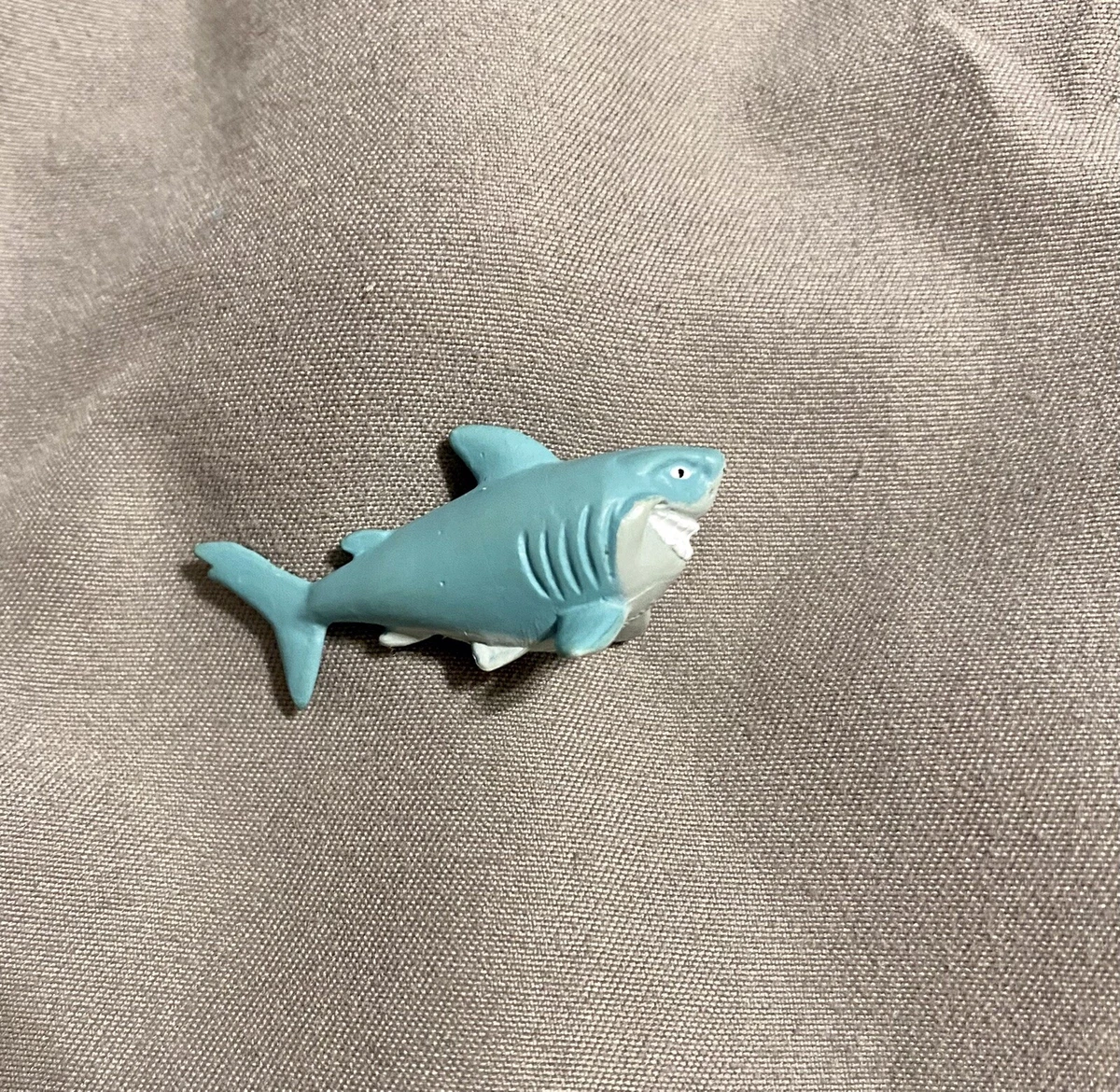 Finding Nemo Bruce Toy