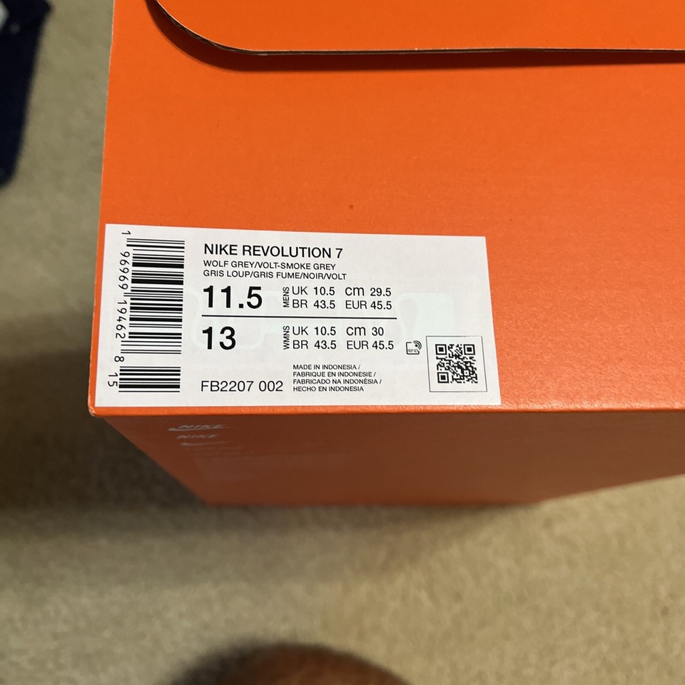 Nike Revolution 7 Men's Size 11.5 Wolf Grey Volt Road Running Shoes ...