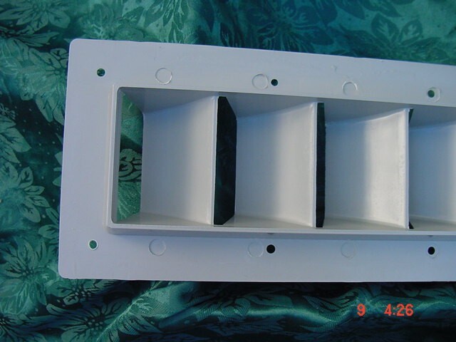 SILVERTON SEA RAY BOAT GRAY SIDE HULL VENT LOUVER 14" NEW 14-1/8" X 5-5 ...