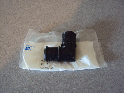 NOS Valve Cover Elbow 3868842 Camaro SS Nova Chevelle Corvette 396 402 ...