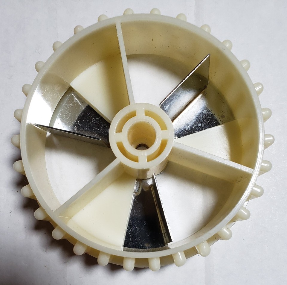 GUMBALL MACHINE PARTS--NEW--CANDY PRODUCT DISPENSING WHEEL & BRUSH ...