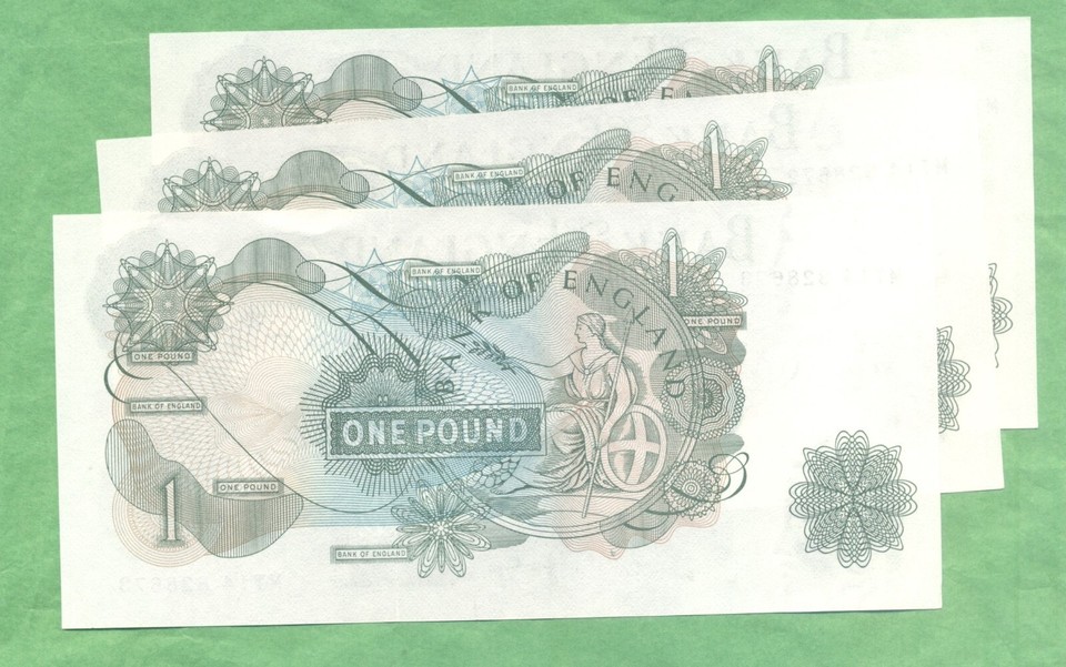 J B PAGE 1970-80 ONE POUND NOTES X 3-CONSECUTIVE ---MT14... | eBay