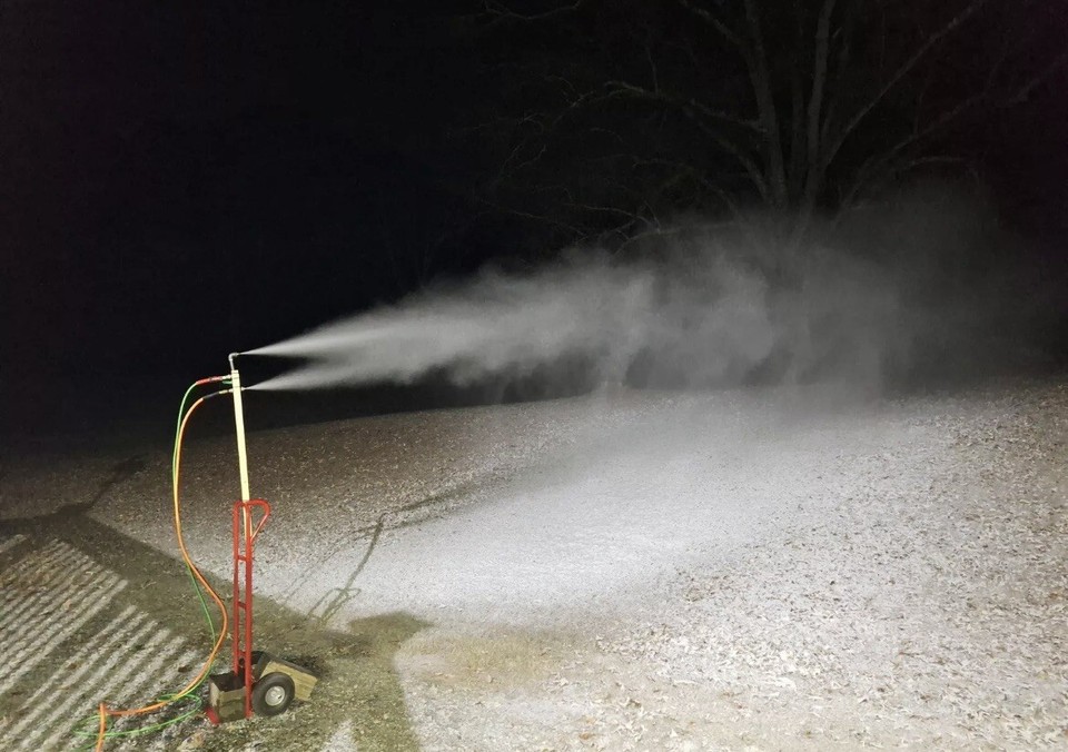 Backyard Snowmaker / Snowgun - Make Your Own Snow! 2 Nozzle Setup | eBay