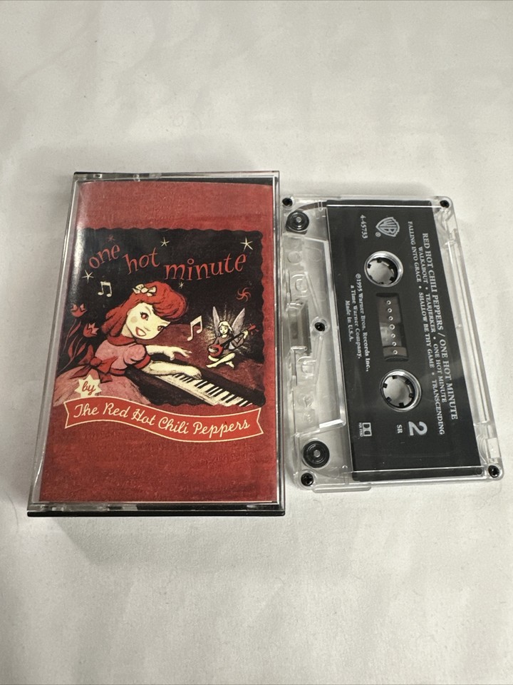 Red Hot Chili Peppers - One Hot Minute - Cassette Tape 1995 Tested ...