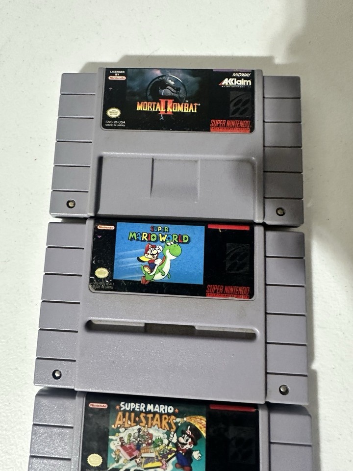 Super Nintendo Console Bundle W/ Games & Controllers- Tested & Working ...