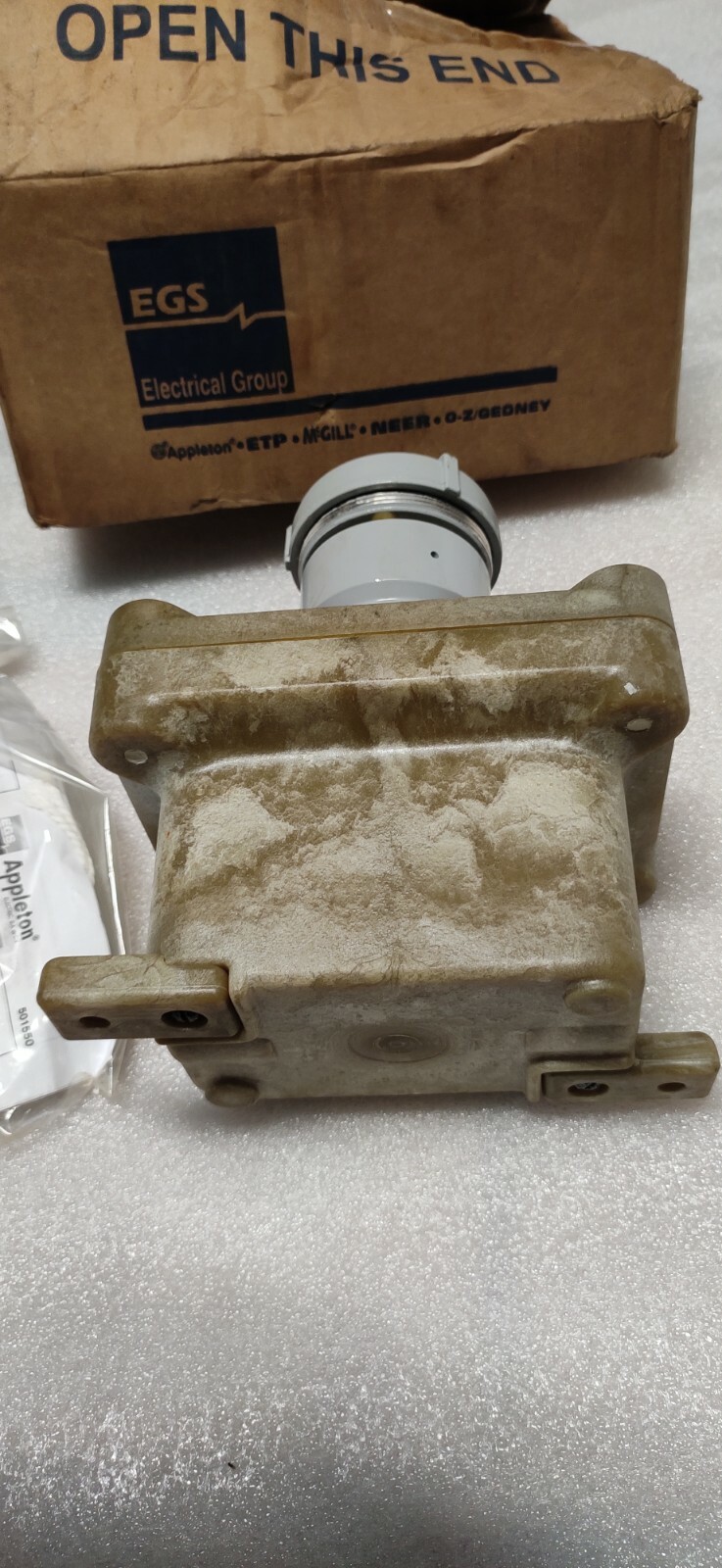 APPLETON N1D752023 Réceptacle Avec Non Métallique Support Boîte | eBay