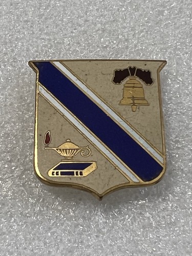 US Military Lapel Pin Army Quartermaster School Unit Crest | eBay