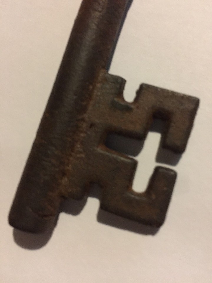 Victorian Master Door Cast Iron Skeleton Key HUGE Cathedral Patina ...